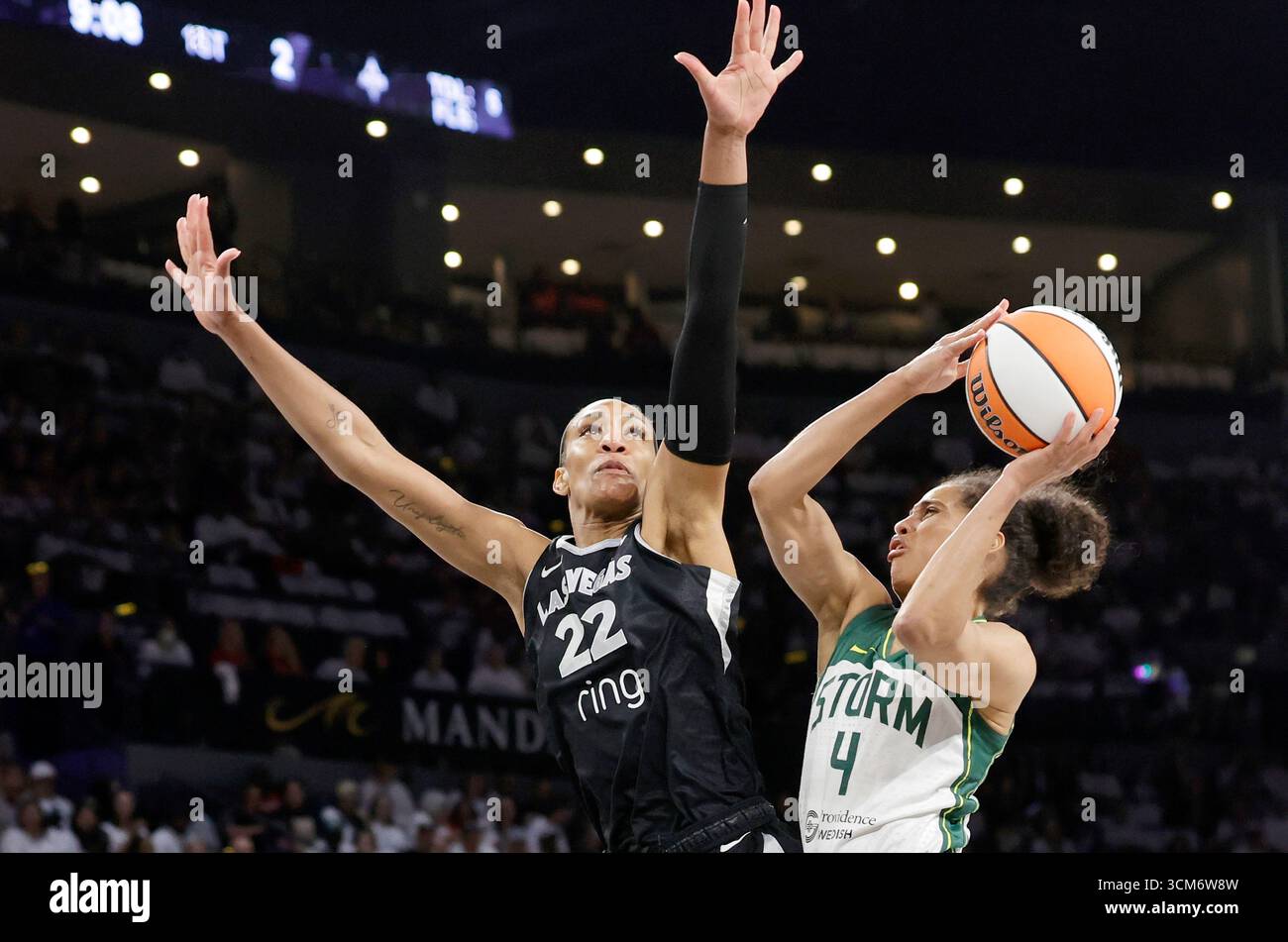 Seattle Storm guard Skylar Diggins (4) takes a shot against Las Vegas ...