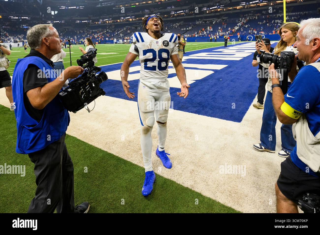 Indianapolis Colts running back Jonathan Taylor (28) celebrates on the ...