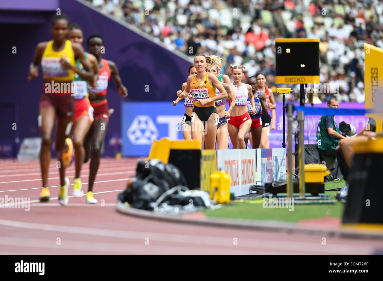 Lea Meyer (Germany) during the 3000 metres steeplechase heat run during ...