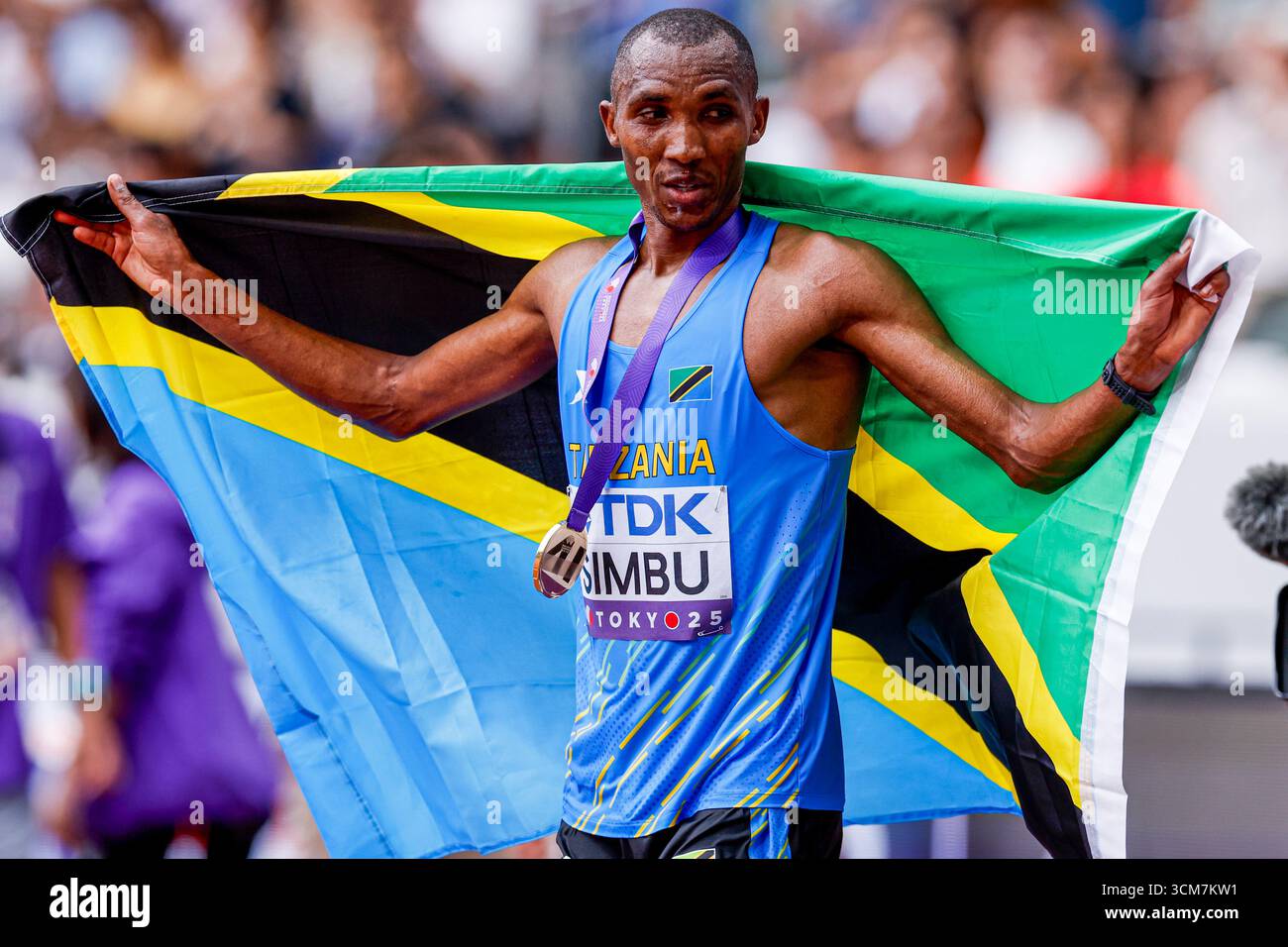 winner of gold medal Alphonce Felix Simbu of Tanzania celebrating and ...