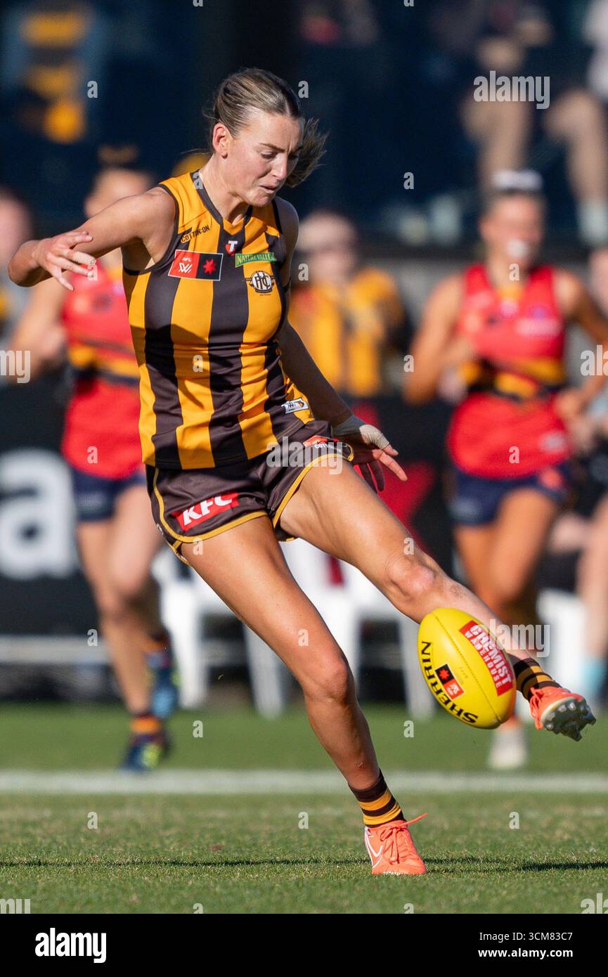 Aine McDonagh of Hawthorn seen in action during the AFLW Round 5 game ...