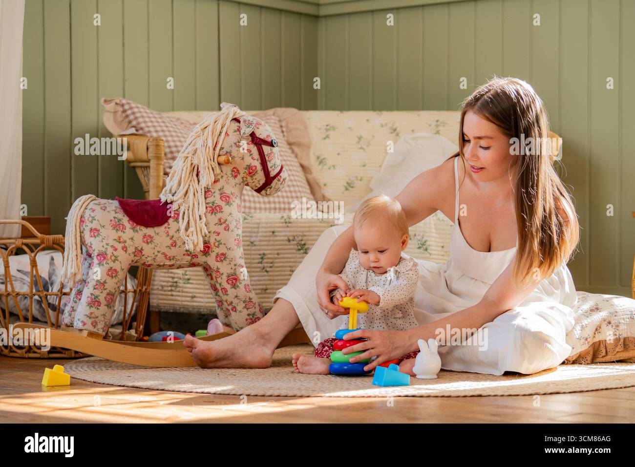 Family educational activity hi-res stock photography and images - Alamy