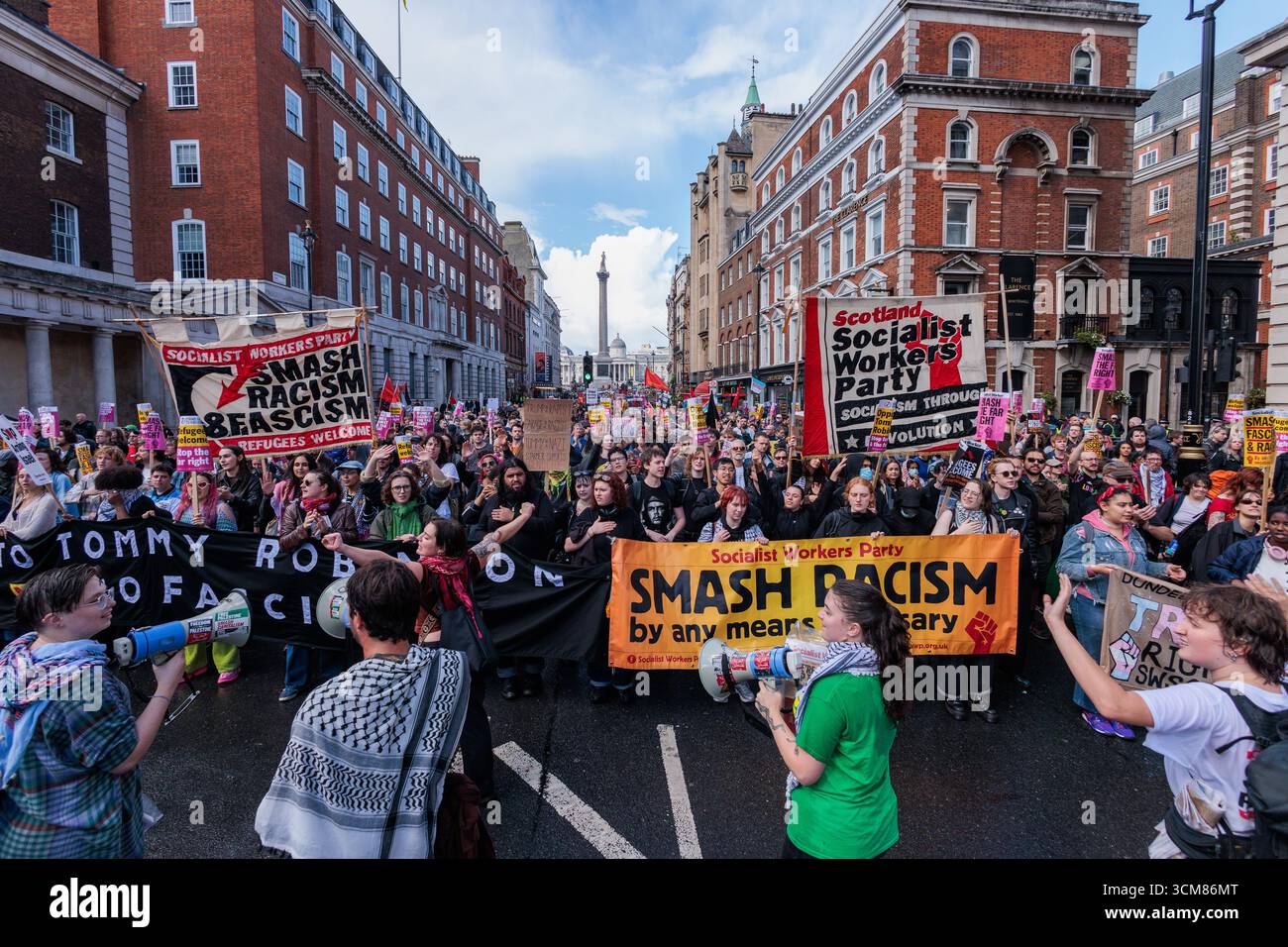 London, UK. 13th September, 2025. Around 15,000 anti-racists attend a ...