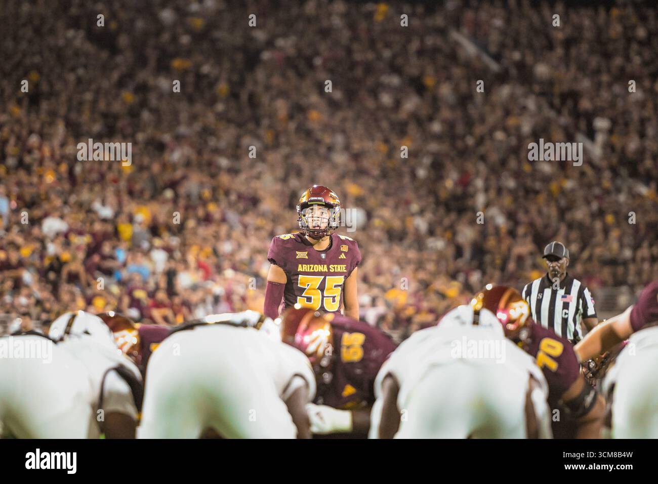 Arizona State Sun Devils place kicker Jesus Gomez (35) prepares to kick ...