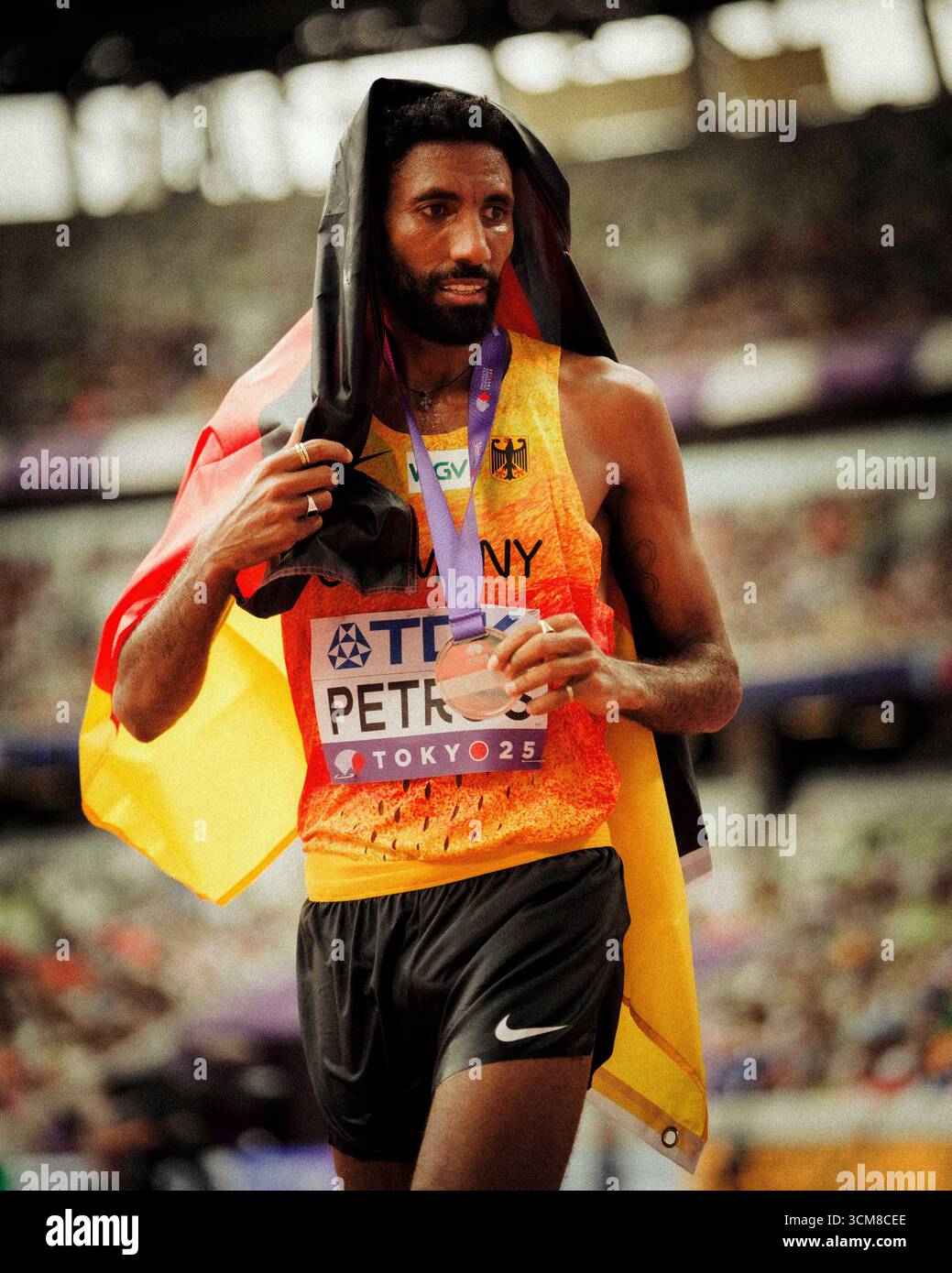 Alphonce Felix Simbu (TAN), Amanal Petros (GER) during the World ...