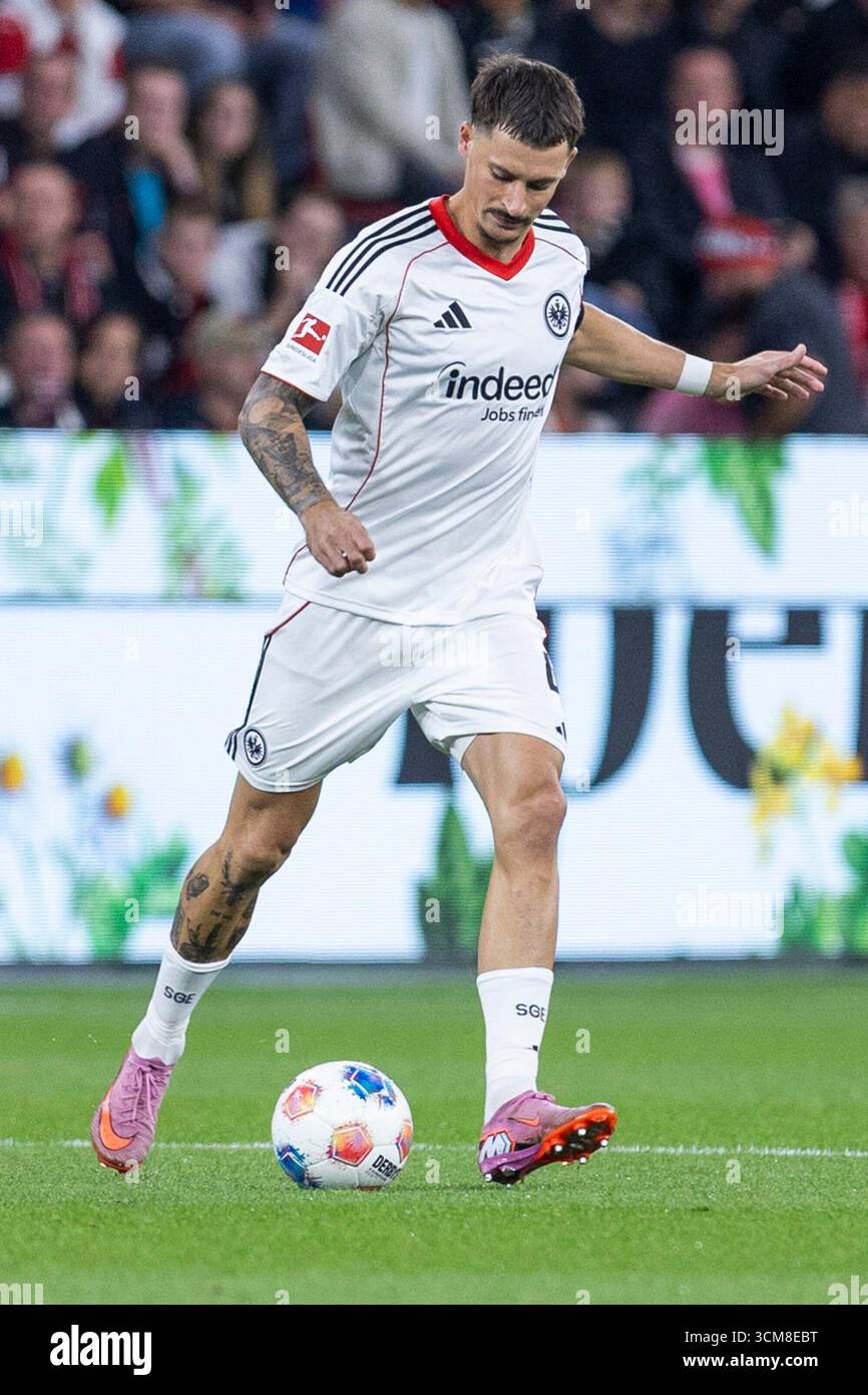 Robin Koch (Eintracht Frankfurt, 4). Bundesliga, Bayer 04 Leverkusen ...