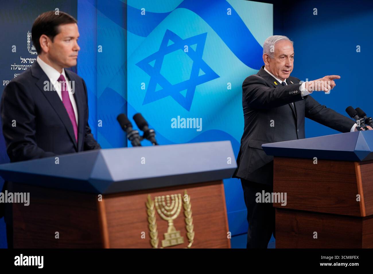 Israeli Prime Minister Benjamin Netanyahu and U.S. Secretary of State ...