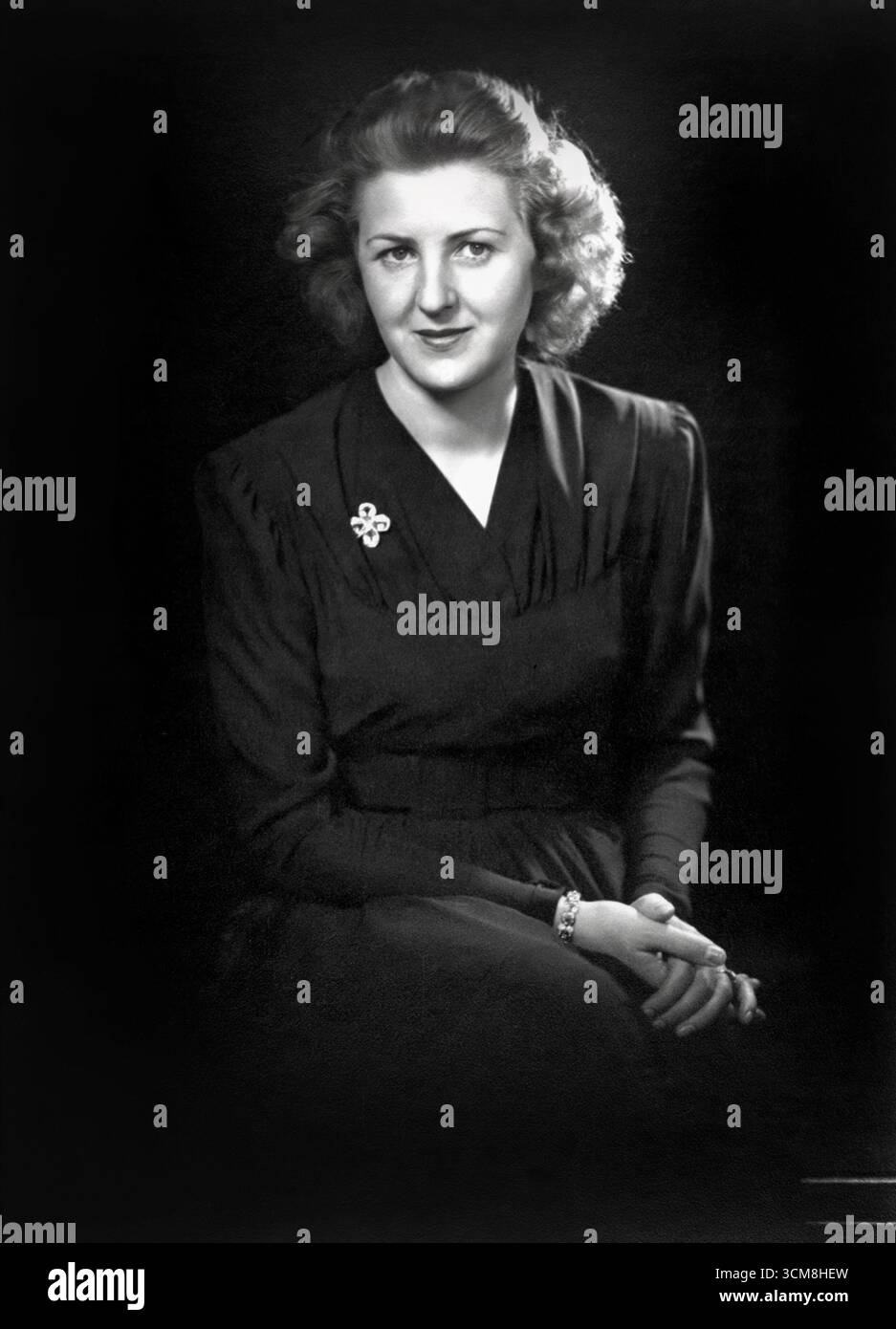 Adolf hitler eva brauns hi-res stock photography and images - Alamy