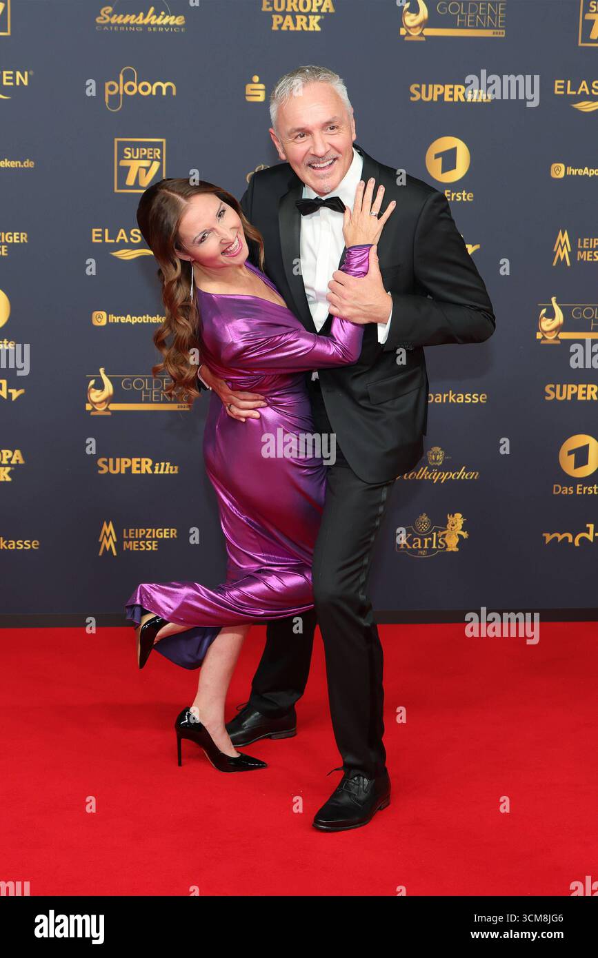 31. Verleihung der Goldenen Henne 2025 Anita Hofmann mit Ehemann ...