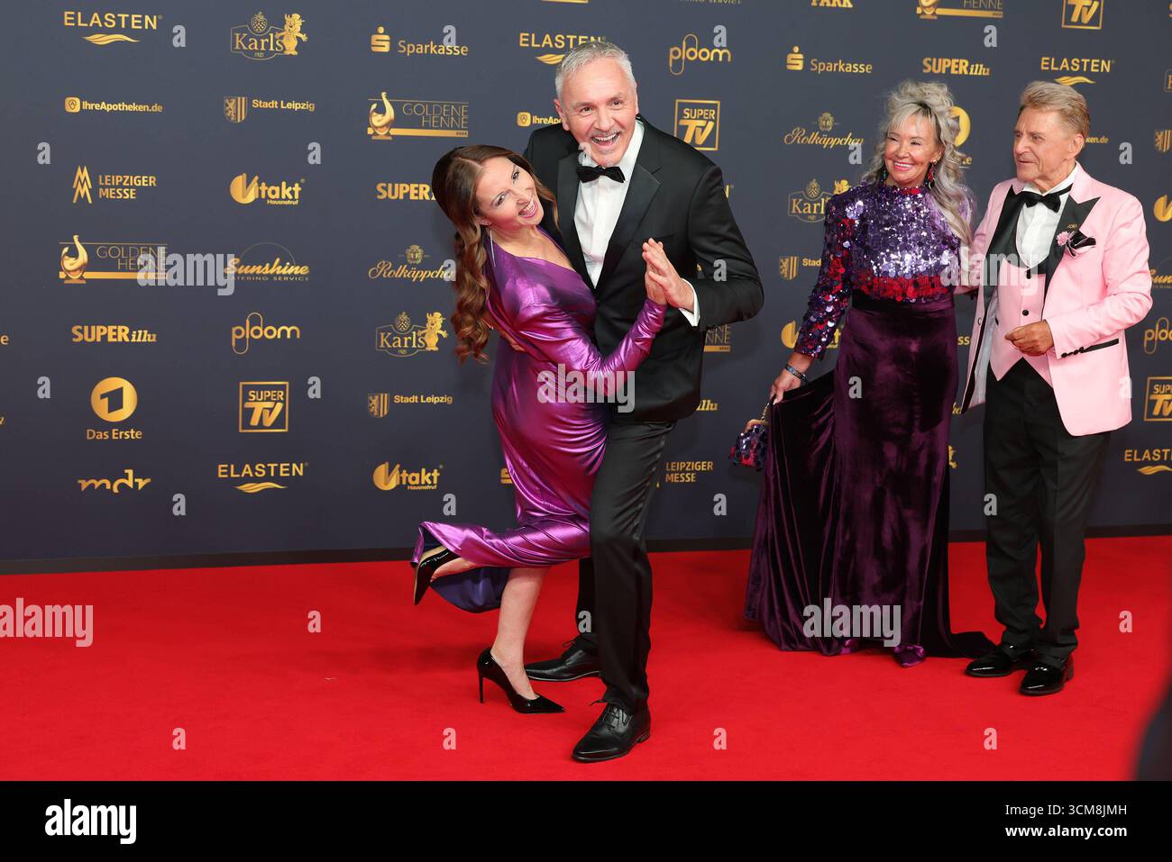31. Verleihung der Goldenen Henne 2025 Anita Hofmann mit Ehemann ...
