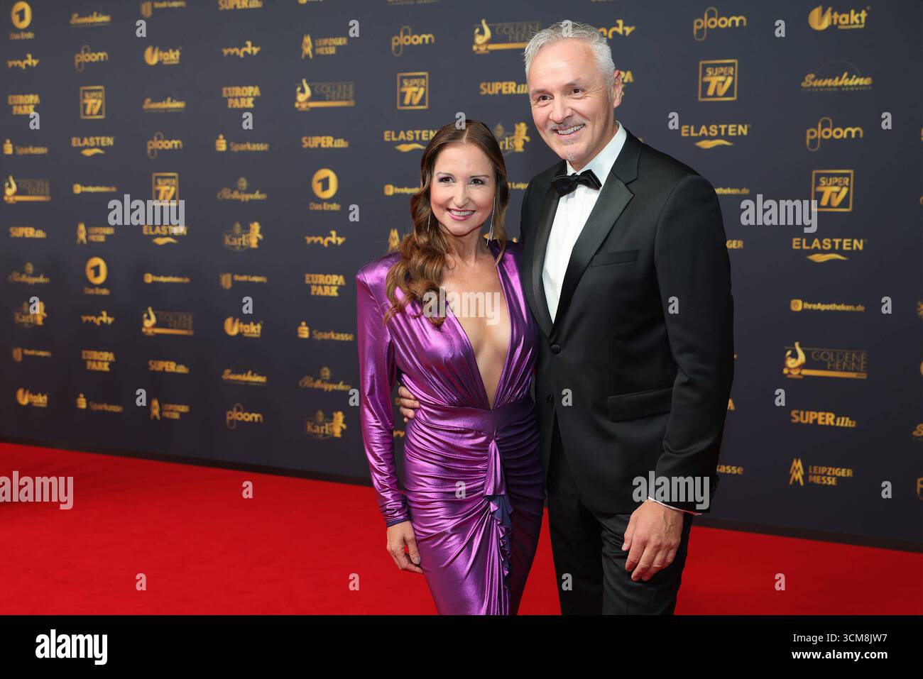 31. Verleihung der Goldenen Henne 2025 Anita Hofmann mit Ehemann ...