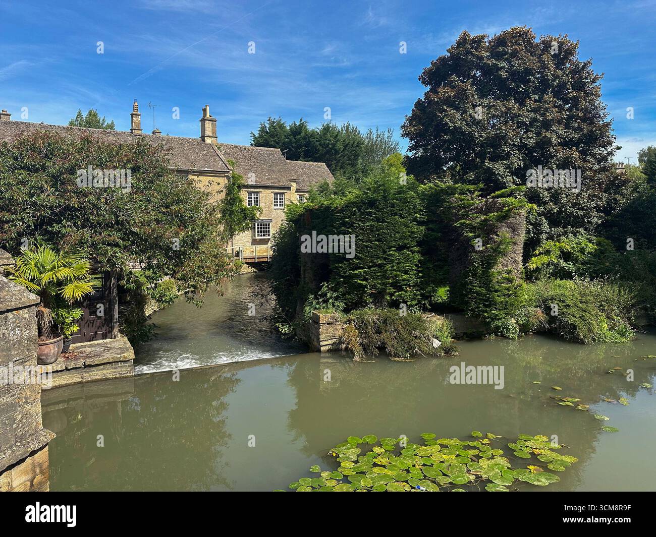 Windrush River in Burford in the Cotswolds, England Stock Photo - Alamy