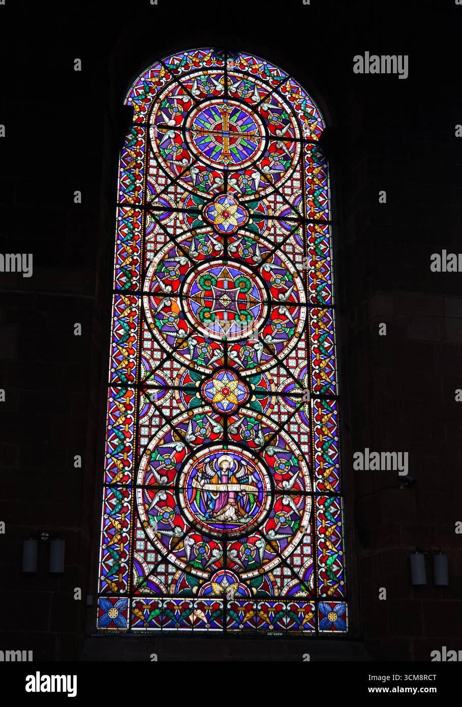 Handmade stained glass medieval hi-res stock photography and images - Alamy