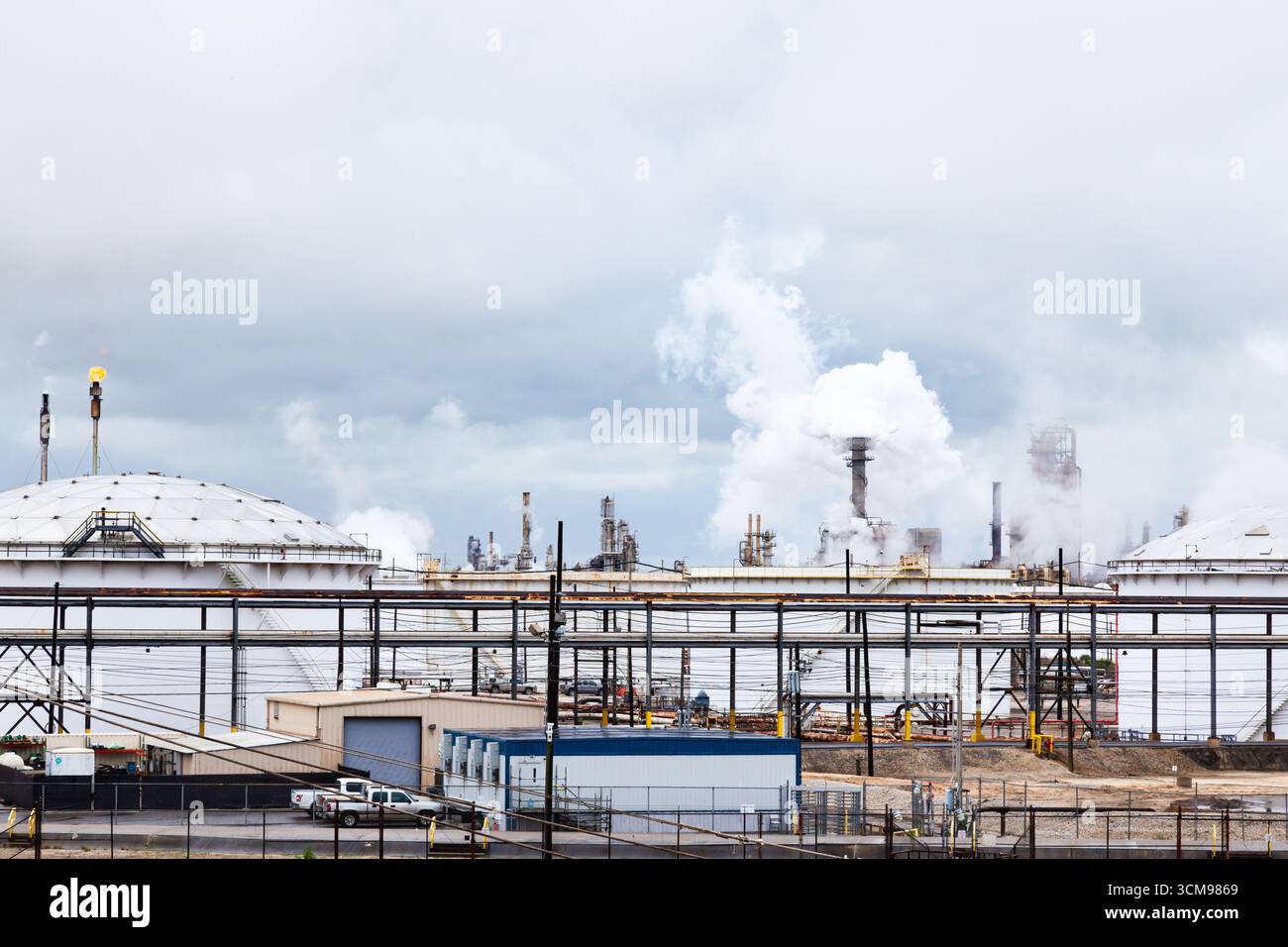 Oil refinery in Beaumont, Port Arthur, USA Stock Photo - Alamy