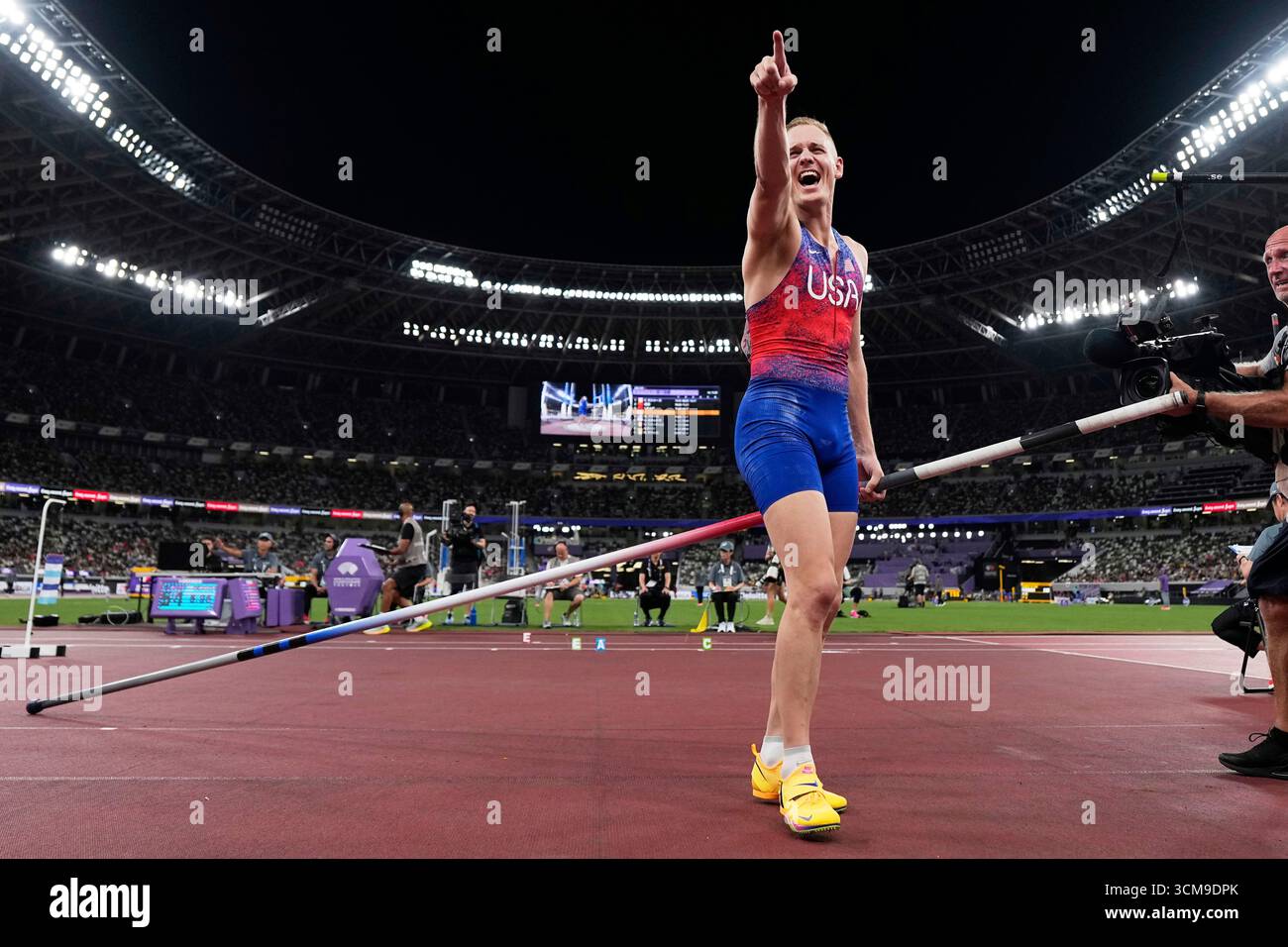 United States' Sam Kendricks gestures during the men's pole vault final ...