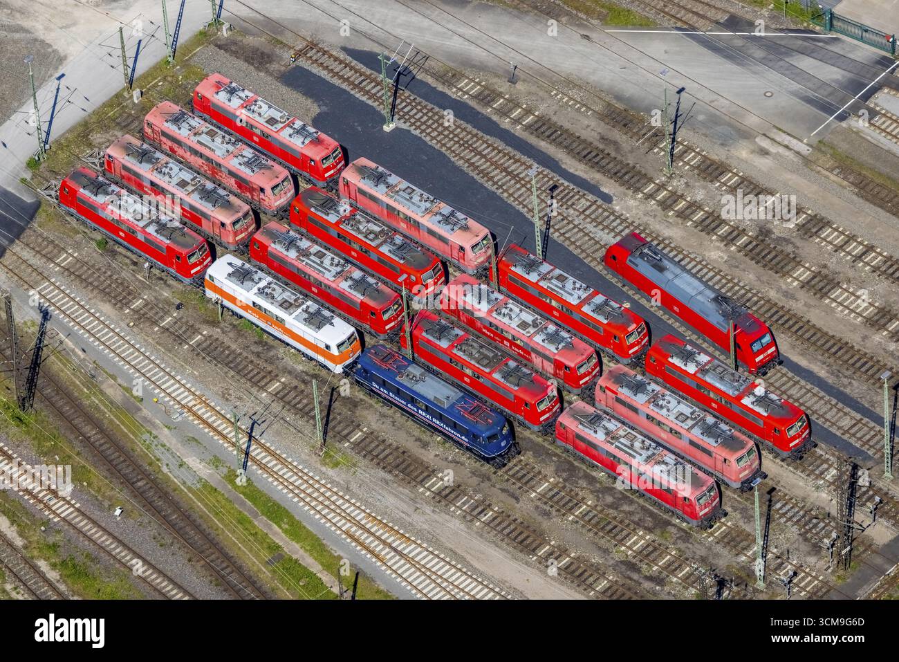 Class 101 111 hi-res stock photography and images - Alamy