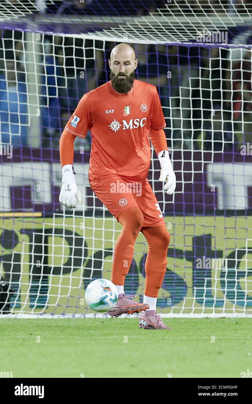 Napoli's Serbian goalkeeper Vanja Milinkovic Savic controls the ball ...