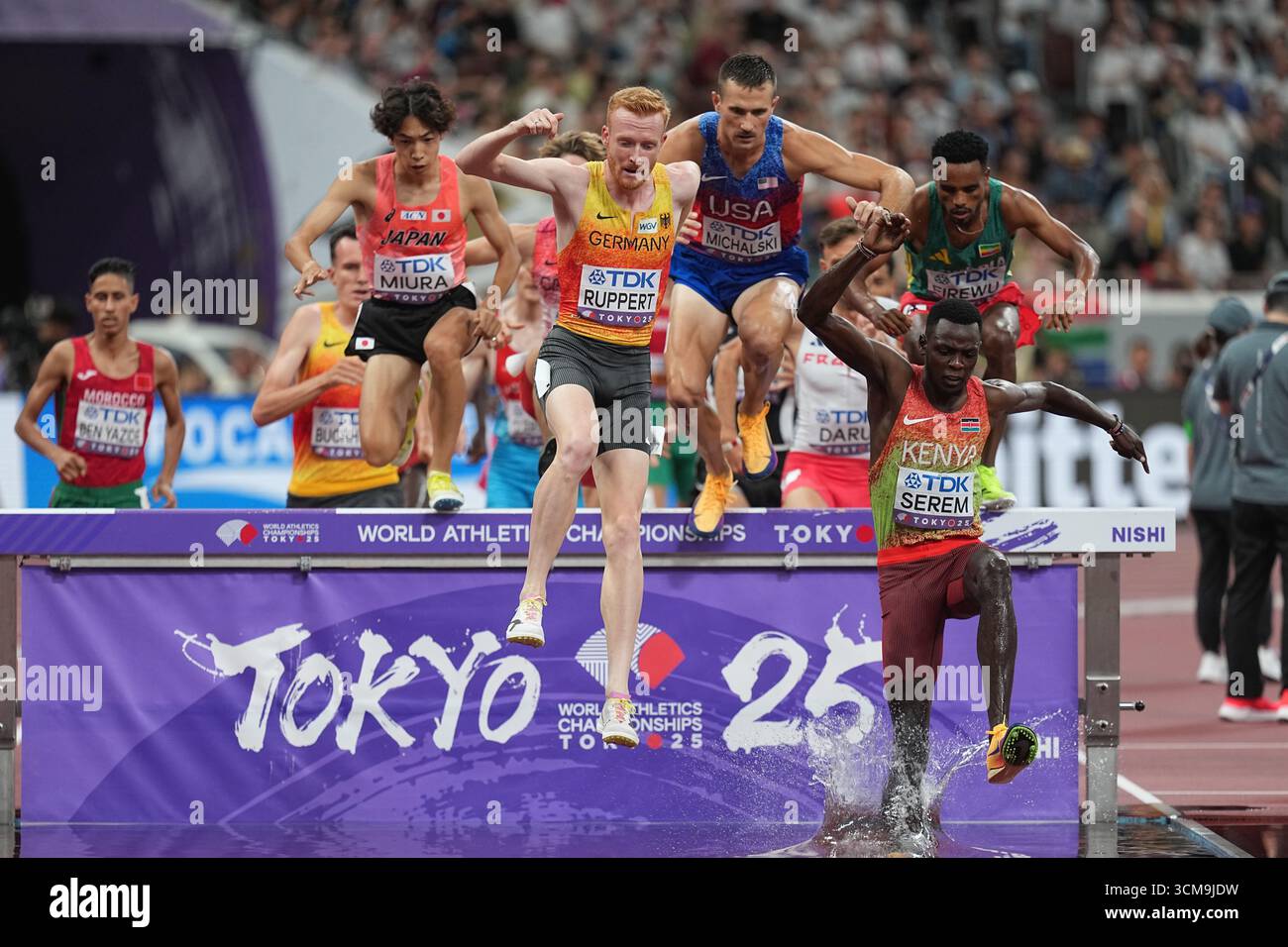 15 September 2025, Japan, Tokio: Athletics: World Championships, 3000m steeplechase, men, final ...