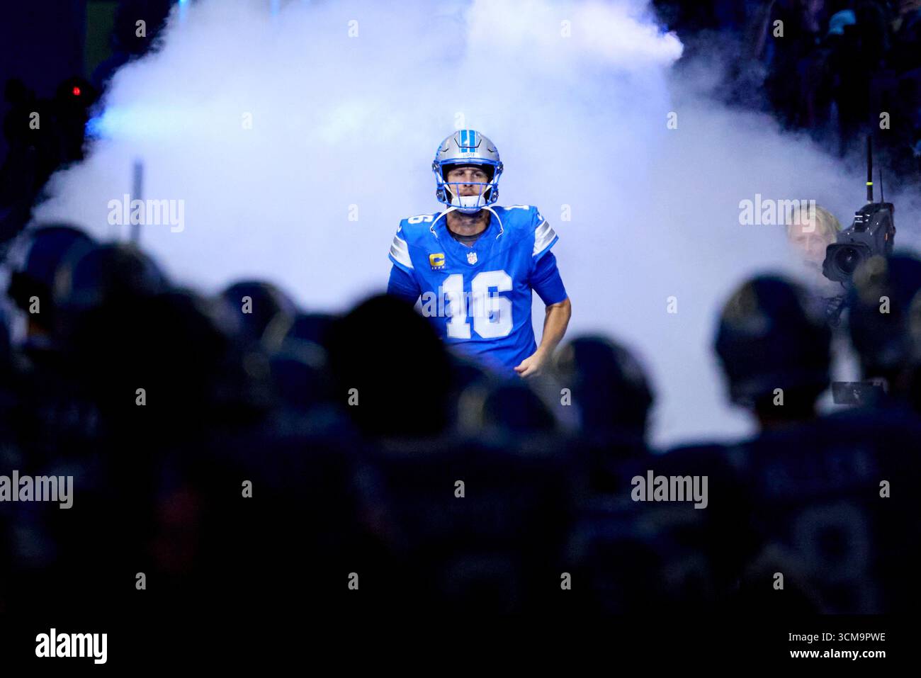 Detroit Lions quarterback Jared Goff (16) runs out during player ...