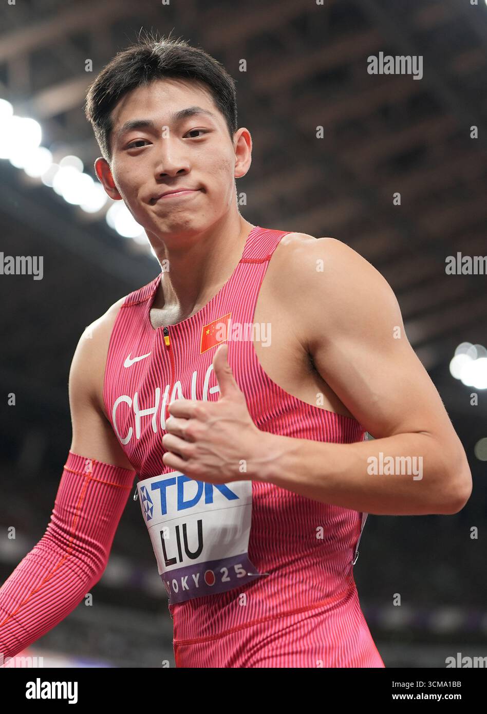 (250915) -- TOKYO, Sept. 15, 2025 (Xinhua) -- Liu Junxi of China ...