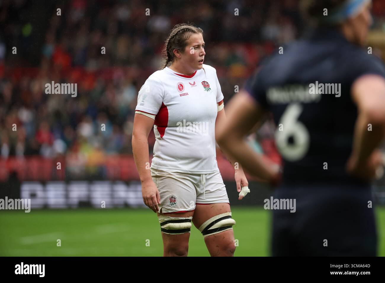 Bristol, United Kingdom. Sun 14th Sept 2025. Pictured left to right: Morwenna Talling of England ...