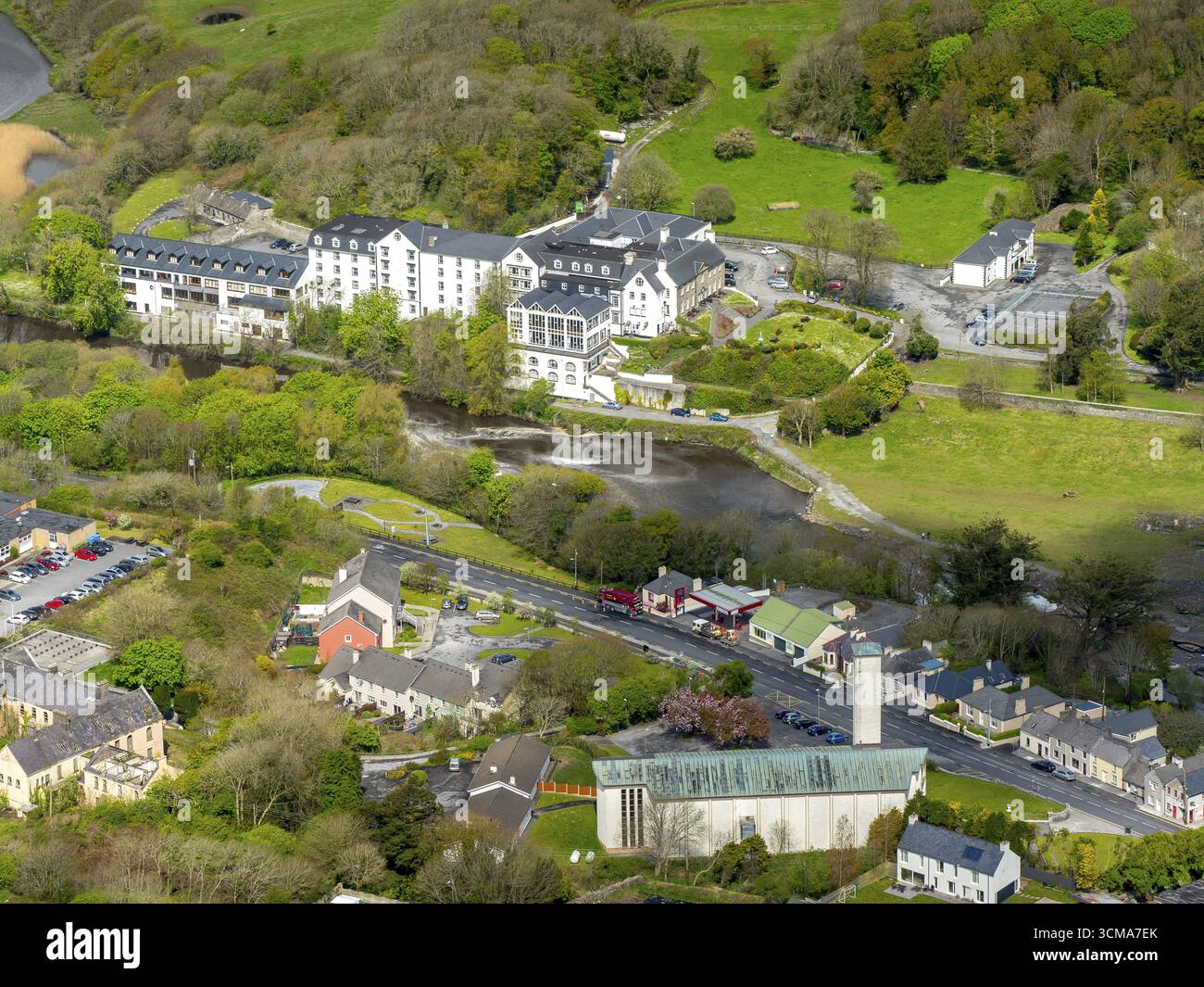Falls Hotel Ennistymon, Ennistymon on the Inagh River, COUNTY CLARE ...