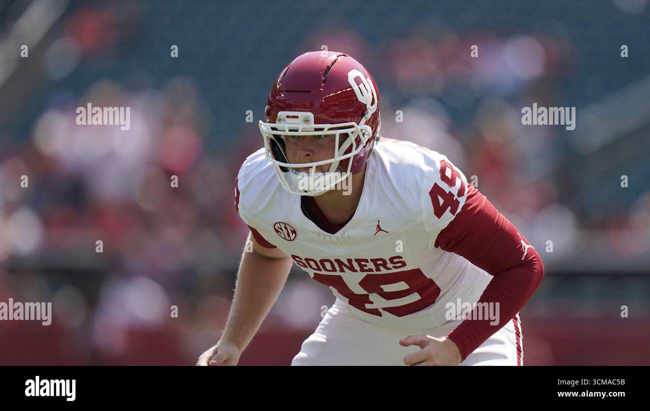 Oklahoma long snapper Ben Anderson (49) during an NCAA football game ...