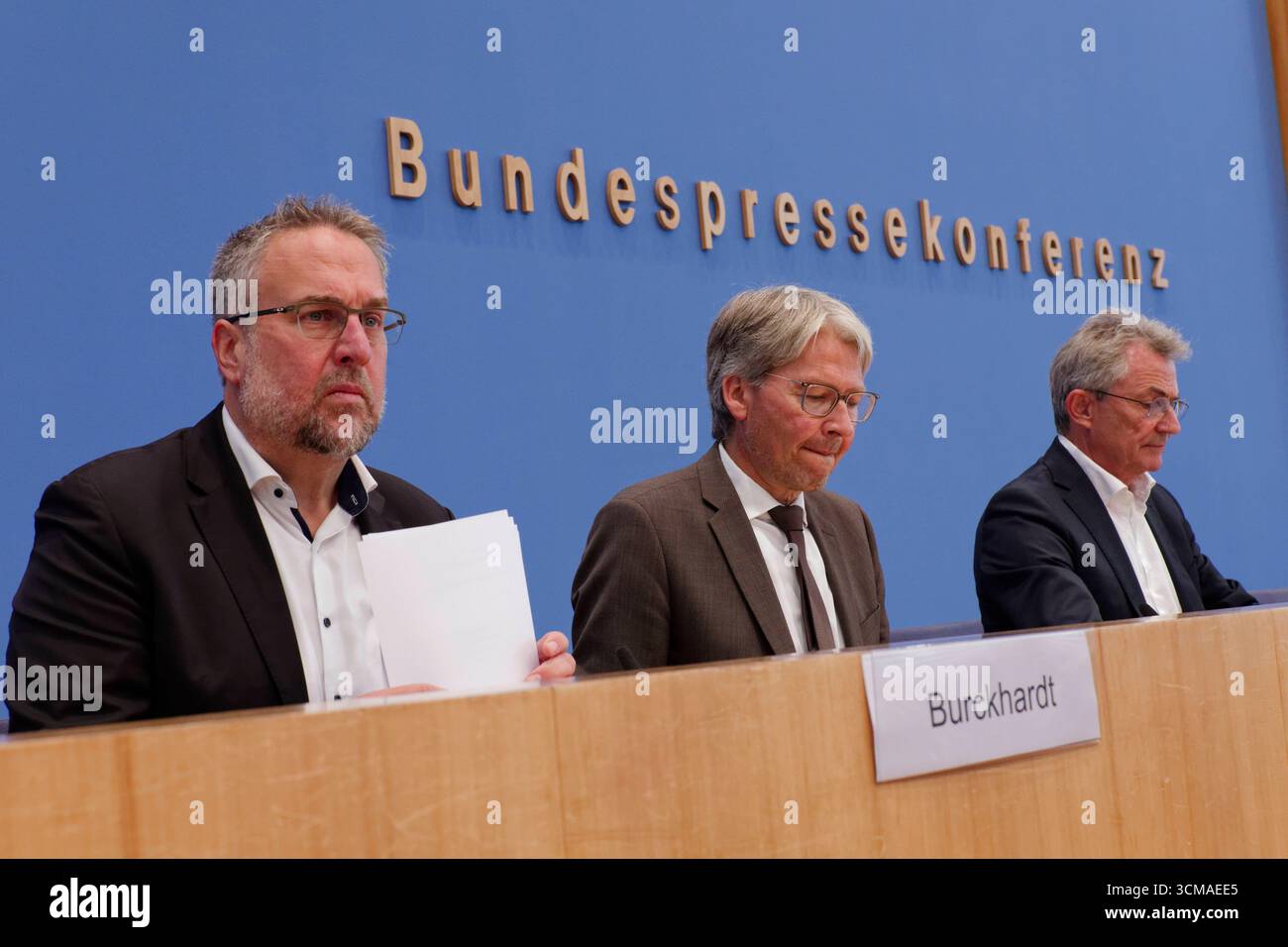 Tarifpartner Bauen zum Sondermögen Infrastruktur 2025-09-12 Deutschland ...