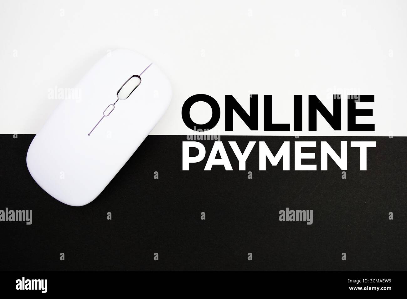 Wireless transfer money black hi-res stock photography and images - Alamy