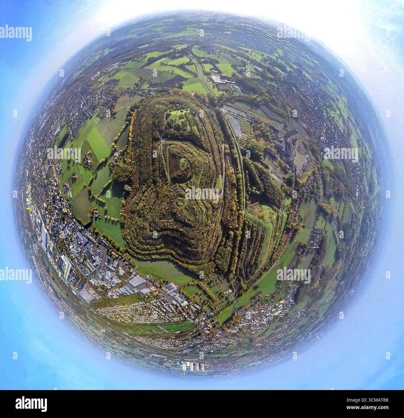 Aerial view, Kissinger Hoehe slag heap with Heinrich-Robert colliery ...