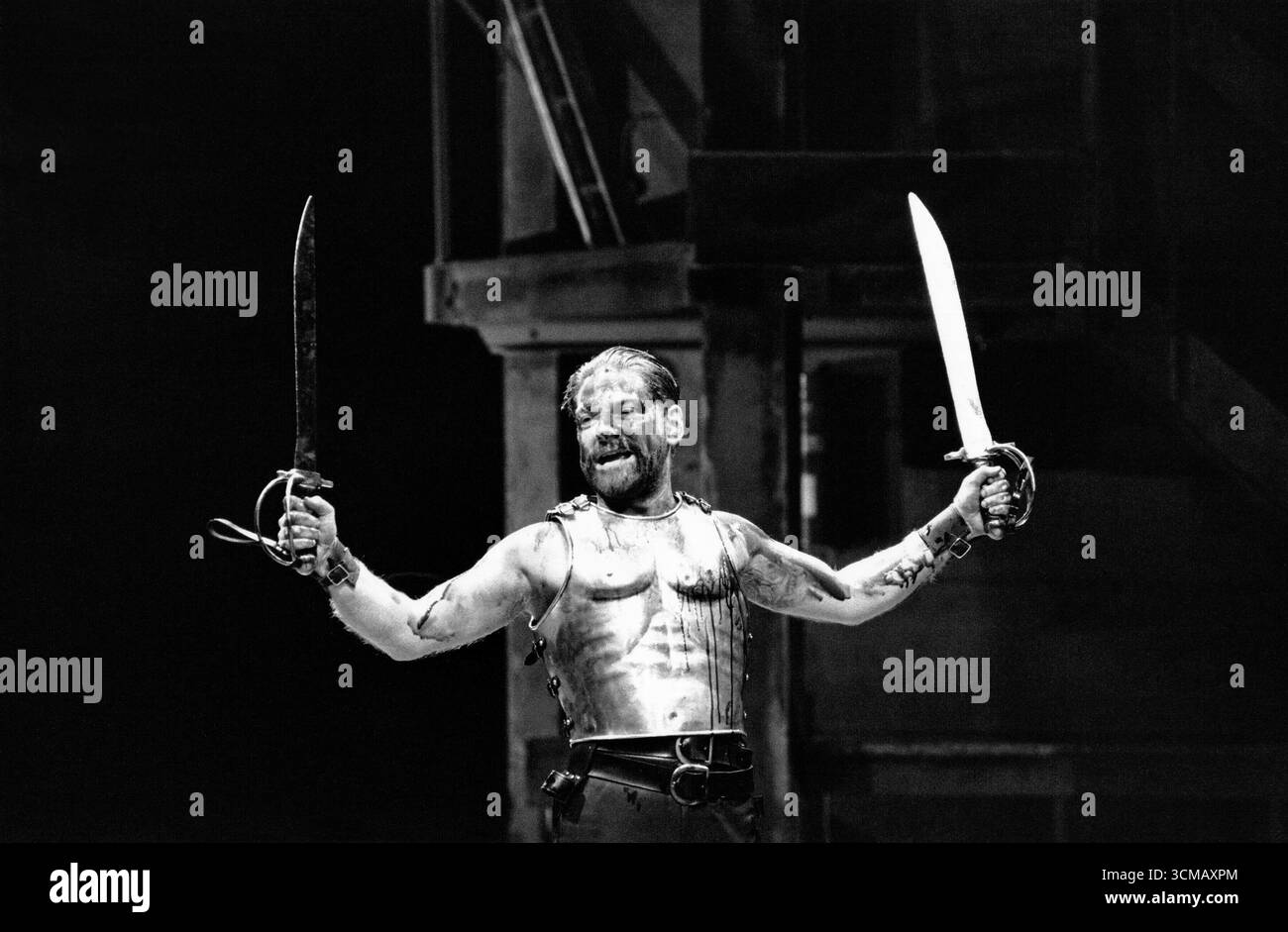 Kenneth Branagh (Caius Martius Coriolanus) in CORIOLANUS by Shakespeare ...