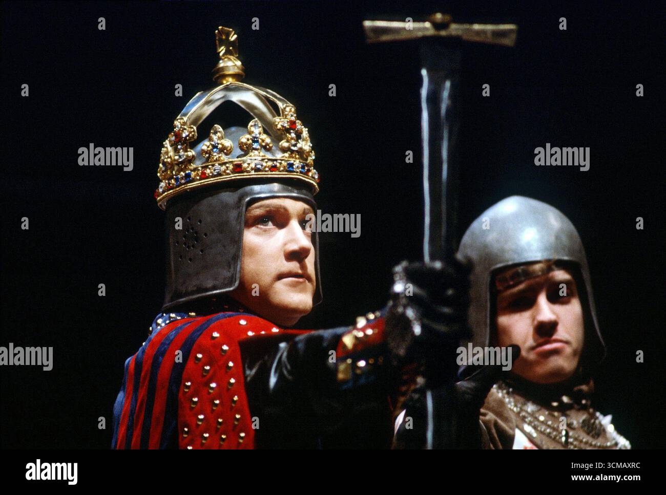 Kenneth Branagh (King Henry) in HENRY V by Shakespeare at the Royal ...