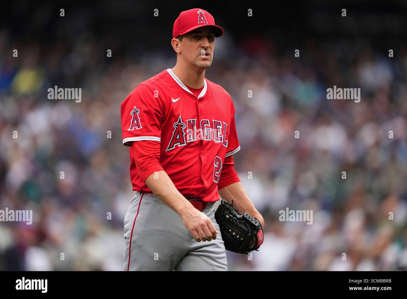 Los Angeles Angels starting pitcher Kyle Hendricks returns to the ...