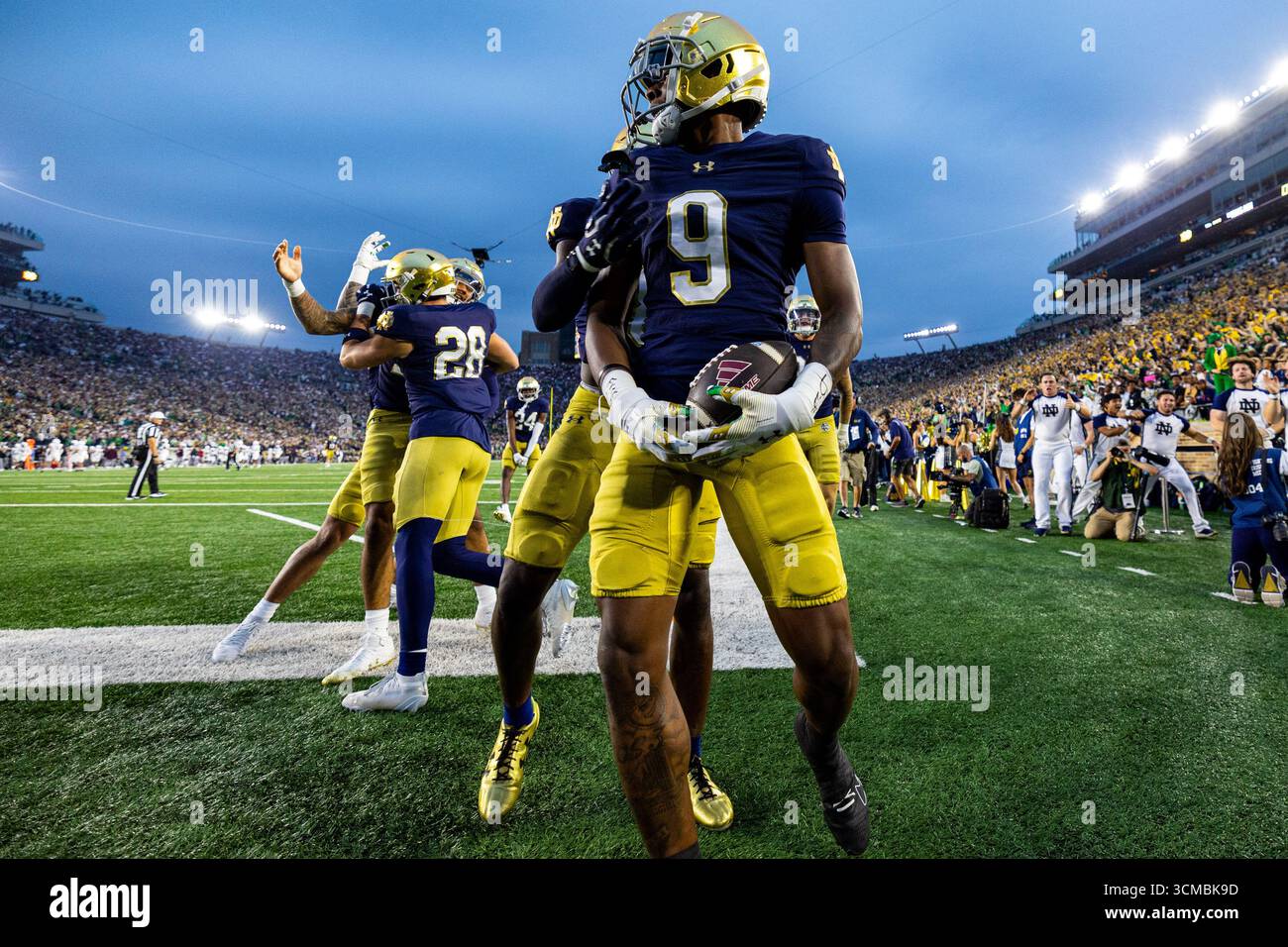 September 13, 2025: Notre Dame safety Tae Johnson (9) celebrates ...