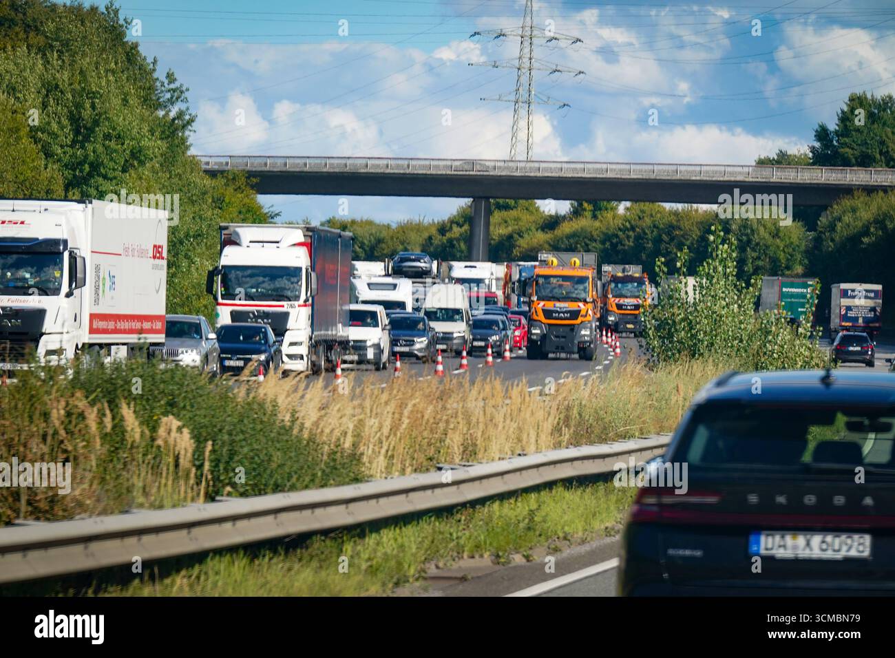 Deutschland, Europa, Autobahn, Stau durch Baustelle, Fahrbahnverengung ...