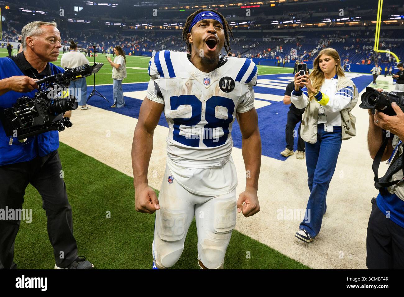 Indianapolis Colts running back Jonathan Taylor (28) celebrates after ...