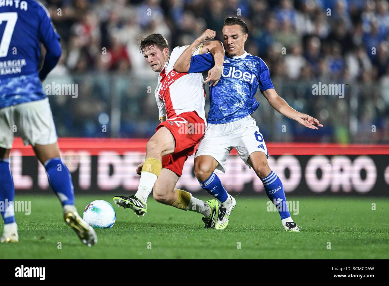 Como, Italy. 15th Sep, 2025. Maxence Caqueret of Calcio Como in action ...