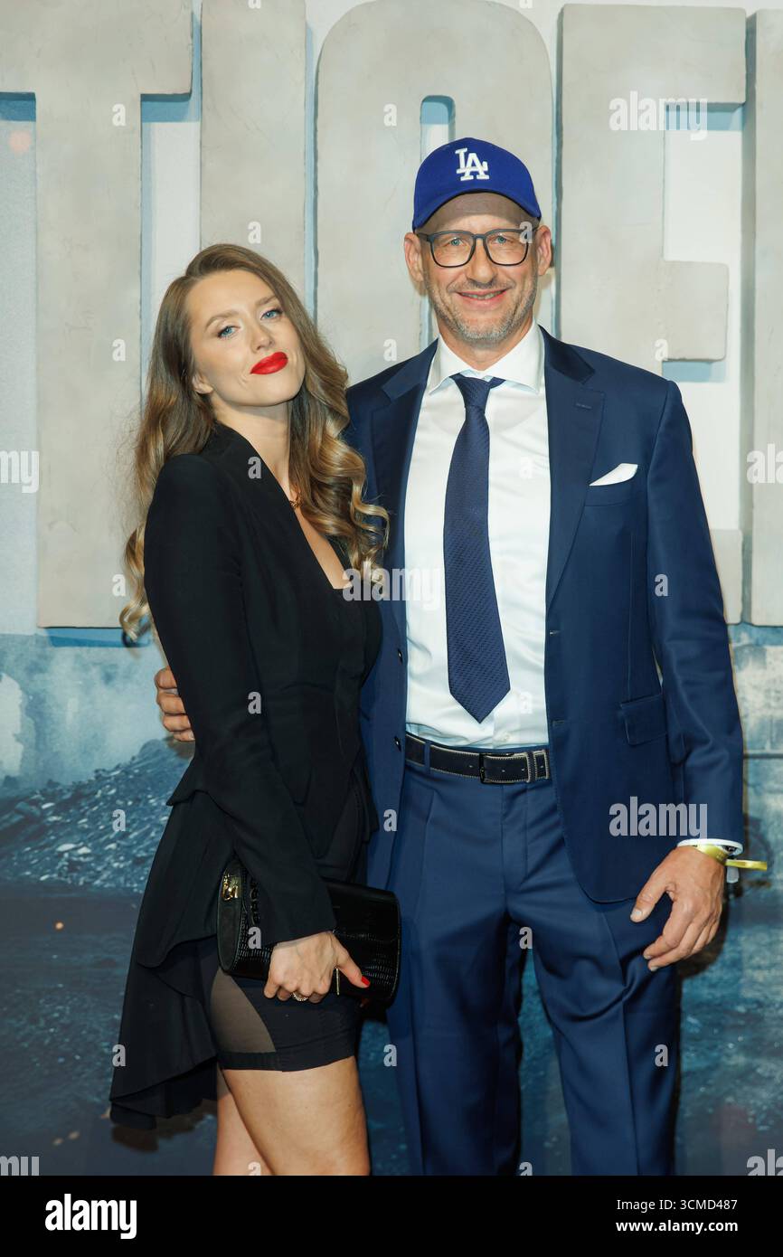 Weltpremiere - Der Tiger - Antonia Sitak und Frank Kusche bei der ...