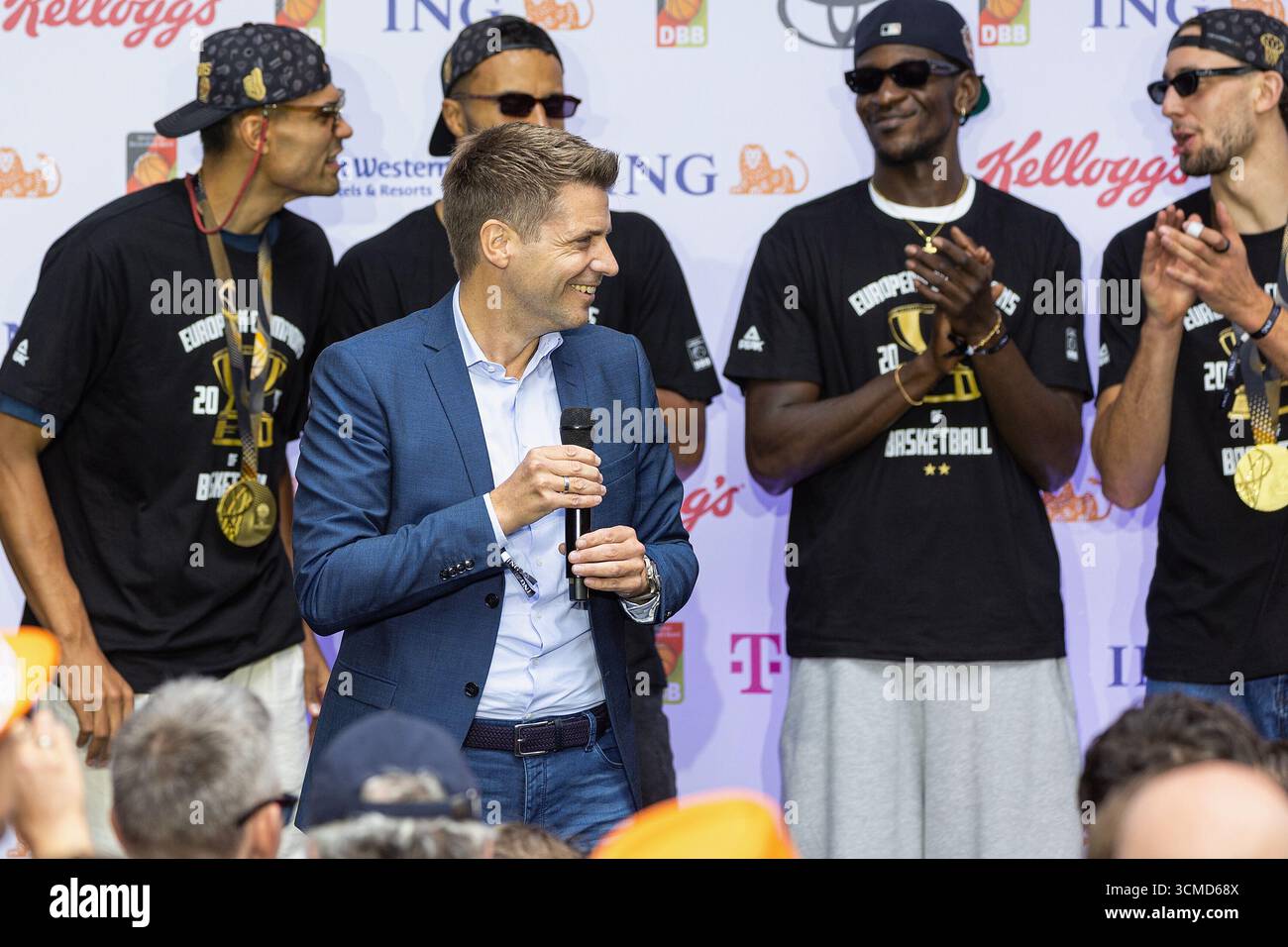 Im Bild: Der CEO der ING-DiBa Lars Stoy am Mikrofon. 15.09.2025 ...