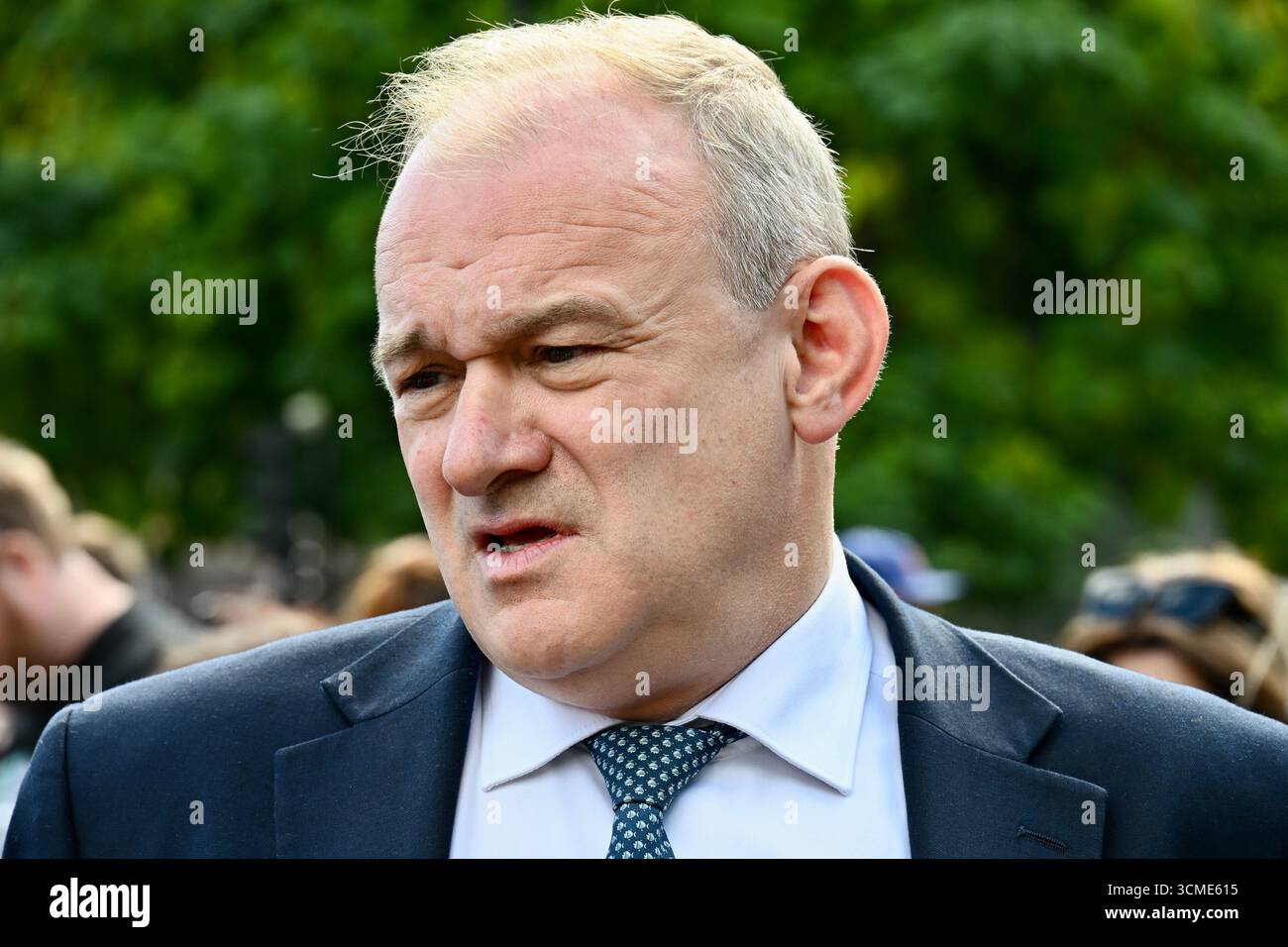 Sir ed davey hi-res stock photography and images - Alamy