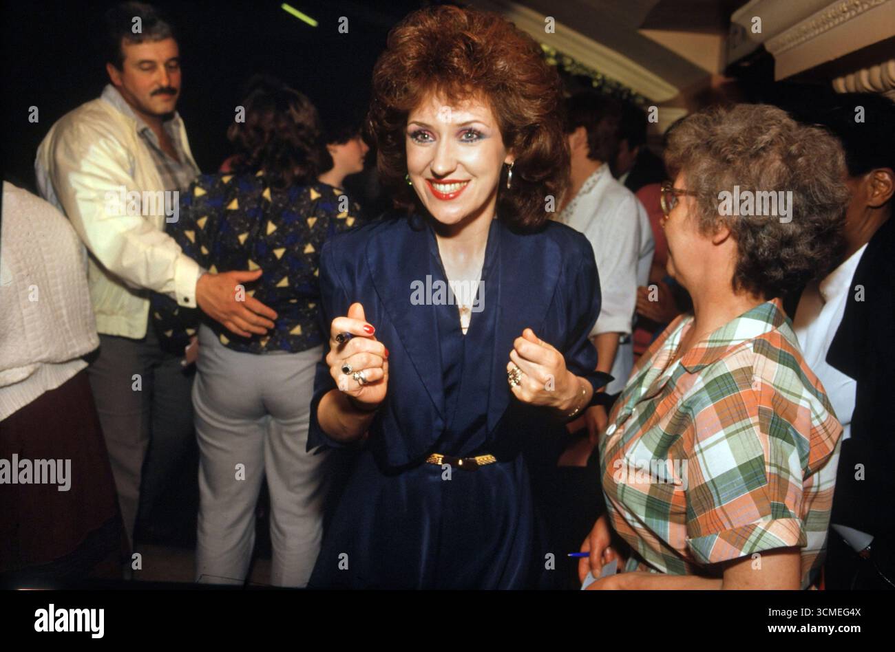 Anita dobson in 1985 hi-res stock photography and images - Alamy