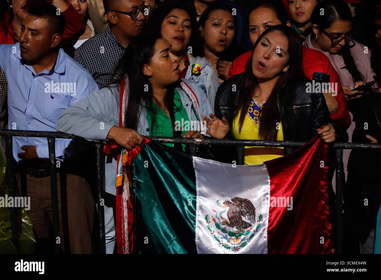 Grito de Independencia For 215th Anniversary of Mexico s Independence ...