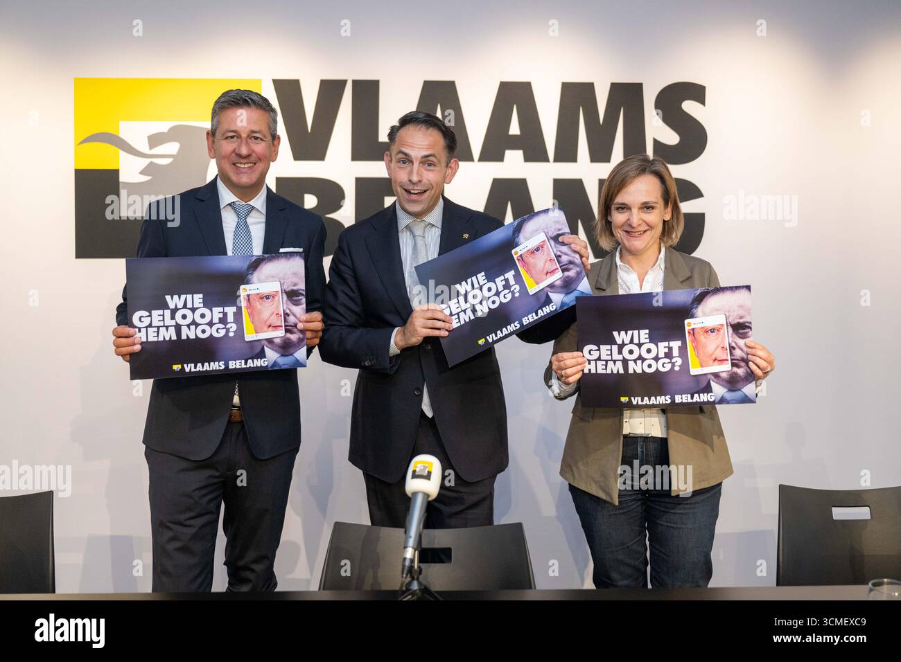 Vlaams Belang's Chris Janssens, Vlaams Belang chairman Tom Van Grieken ...