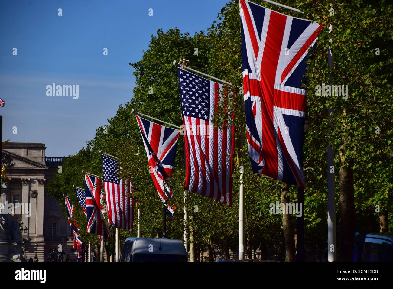 London, UK. 16th September 2025. Flags of USA and Union Jacks decorate ...