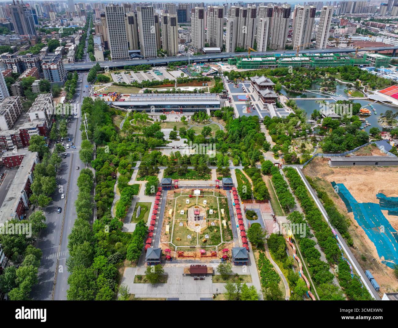 Aerial photography of Jiuzhou Pool in Luoyang City during the Sui and ...