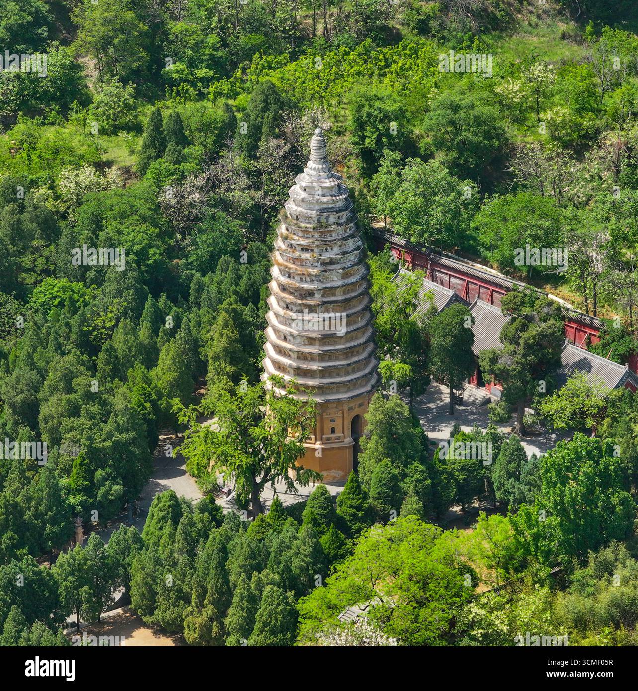 Top ten classic buildings in the world hi-res stock photography and ...