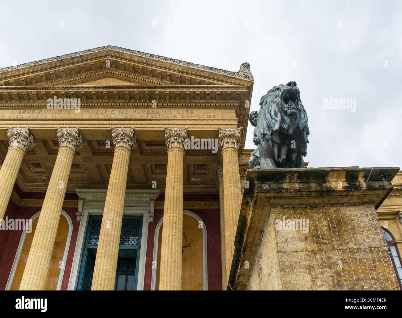 Teatro Massimo, 19th century opera house, Palermo, Sicily, Italy ...