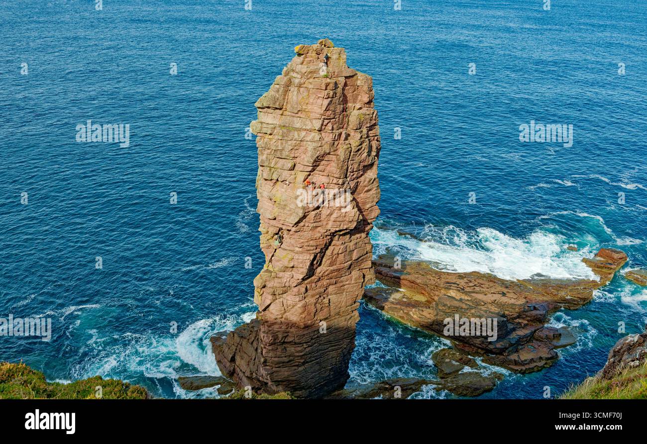 Old Man of Stoer Sutherland Scotland 200 ft sandstone sea stack in the ...