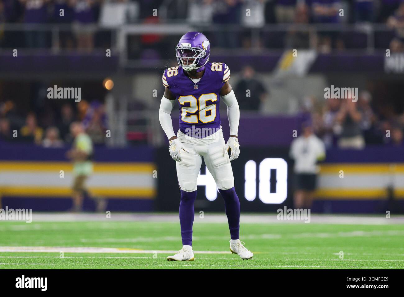 Minnesota Vikings safety Theo Jackson lines up for a play against the ...