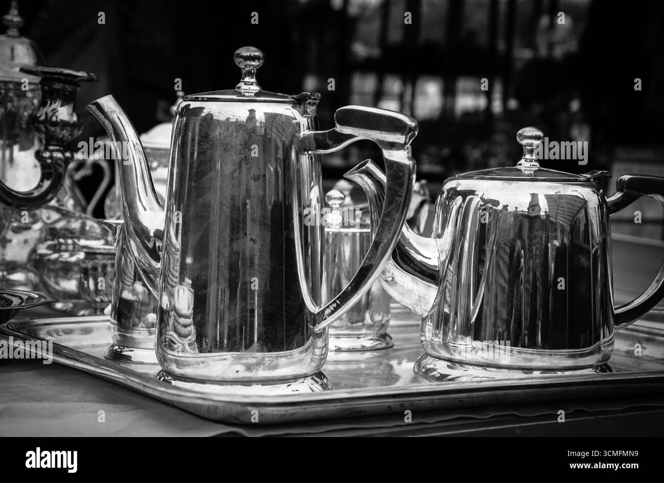 English teapots Black and White Stock Photos & Images - Alamy